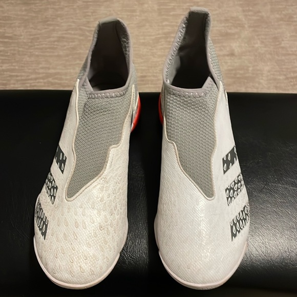 adidas | Shoes | 22 Adidas Predator Freak Academy White Solar Red ...